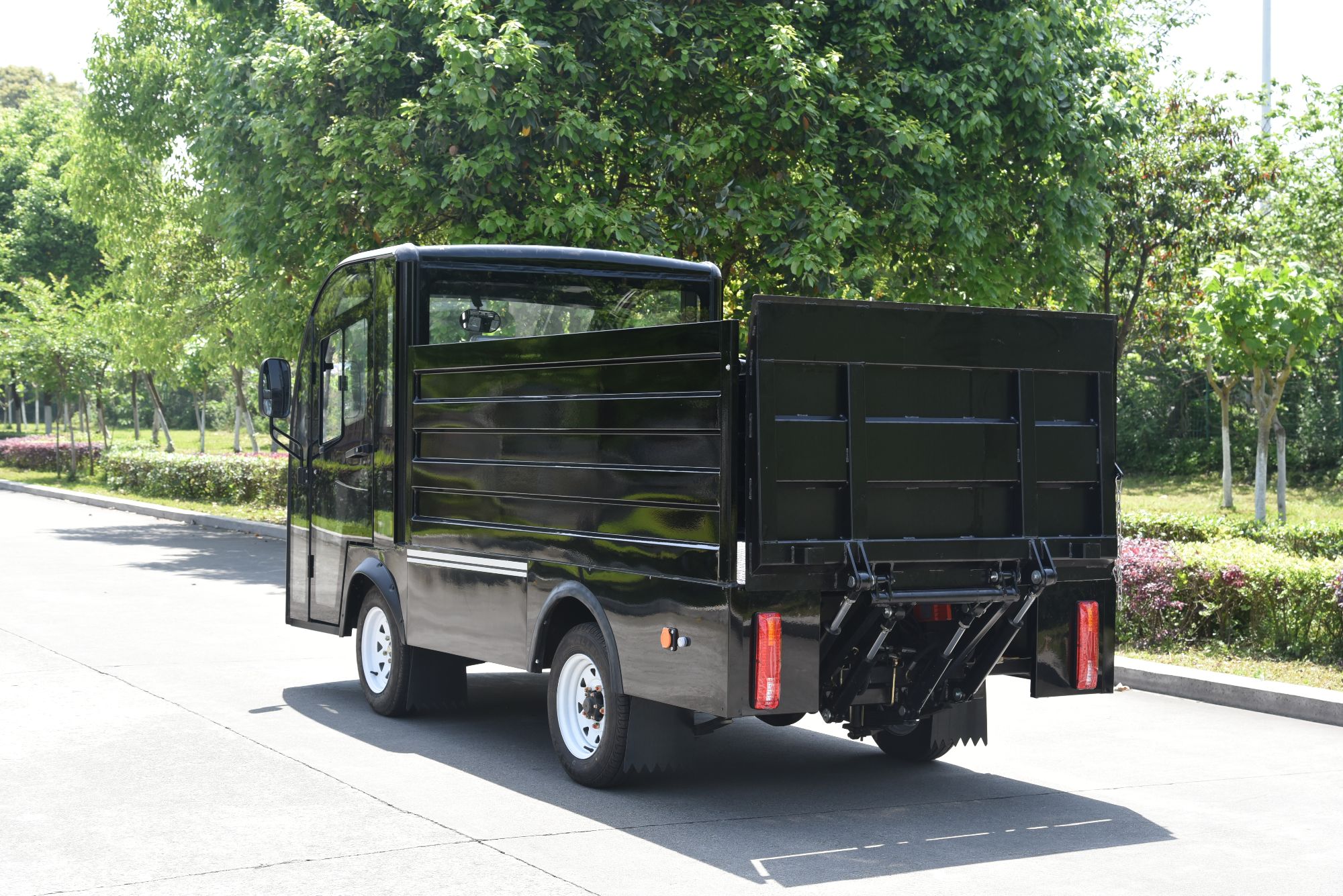 Top Quality Customized Battery Electric Truck Self-Loading